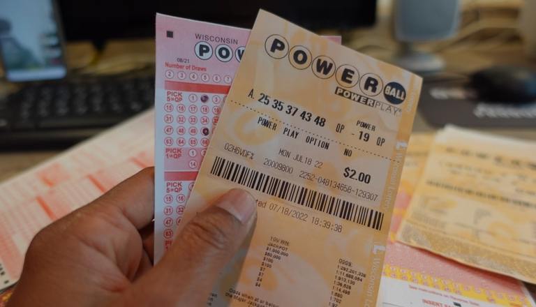 5 Things You Should Do Before Cashing in Any Powerball Prize 5 Things You Should Do Before Cashing in Any Powerball Prize
